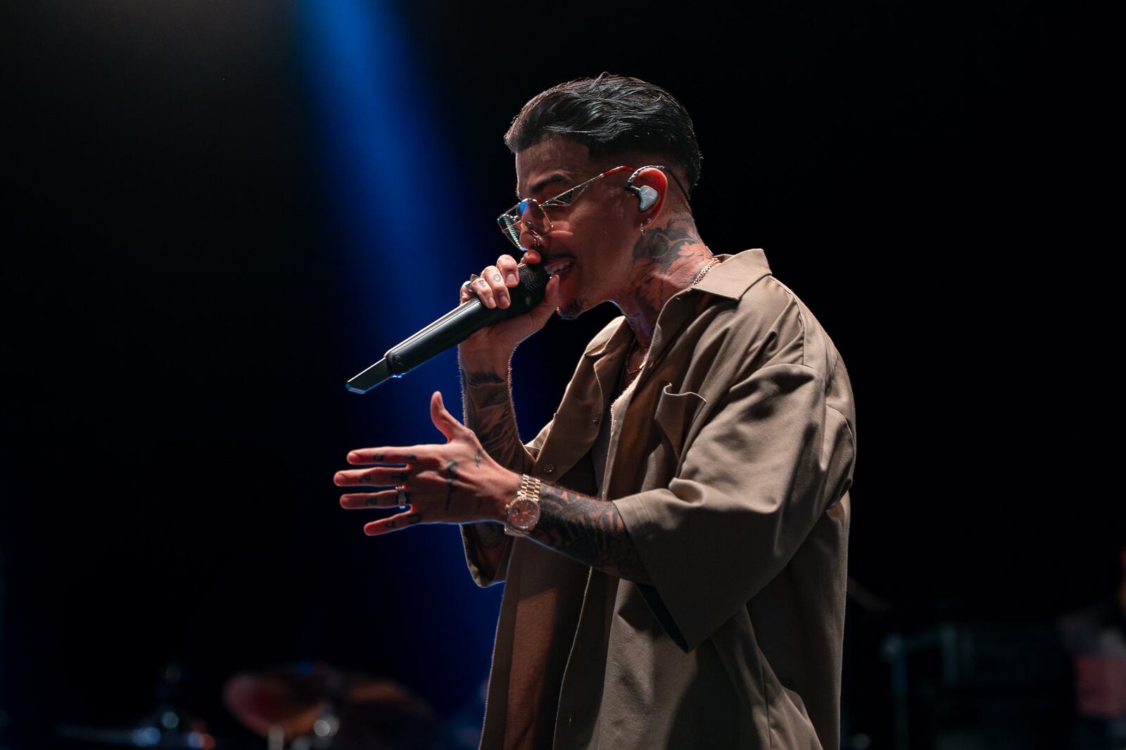 ¿De quién será el 2025? Rauw Alejandro vs. Bad Bunny – El Calce
