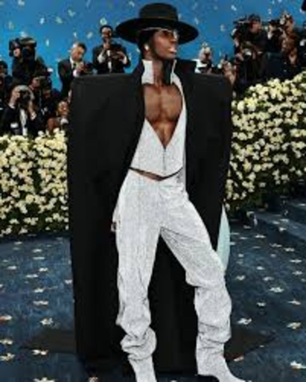 A tu medida: los mejores vestidos del met gala 2025 – El Calce
