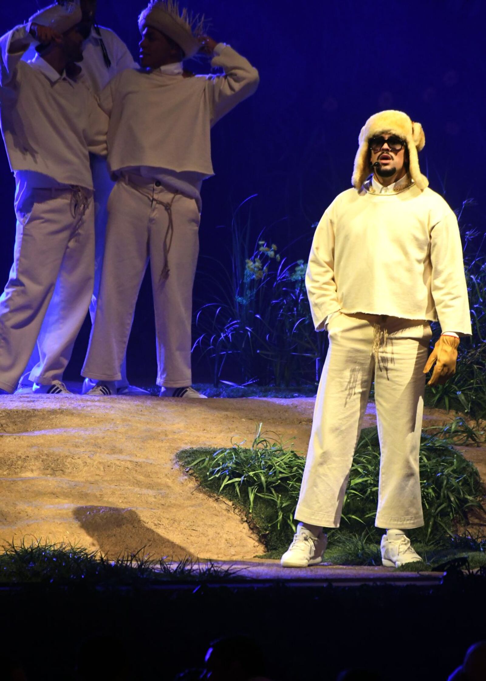 Bad Bunny inicia histórica residencia en el Choli con bomba y plena ...