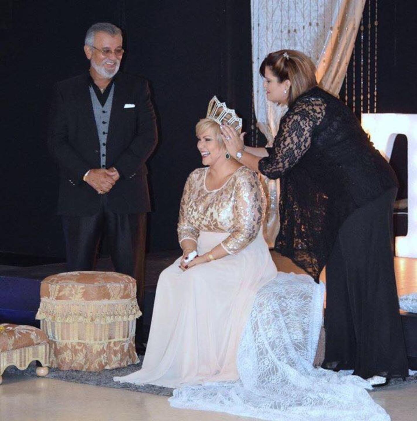 Apóstol Wanda Rolón explica su corona de quinceañero – El Calce