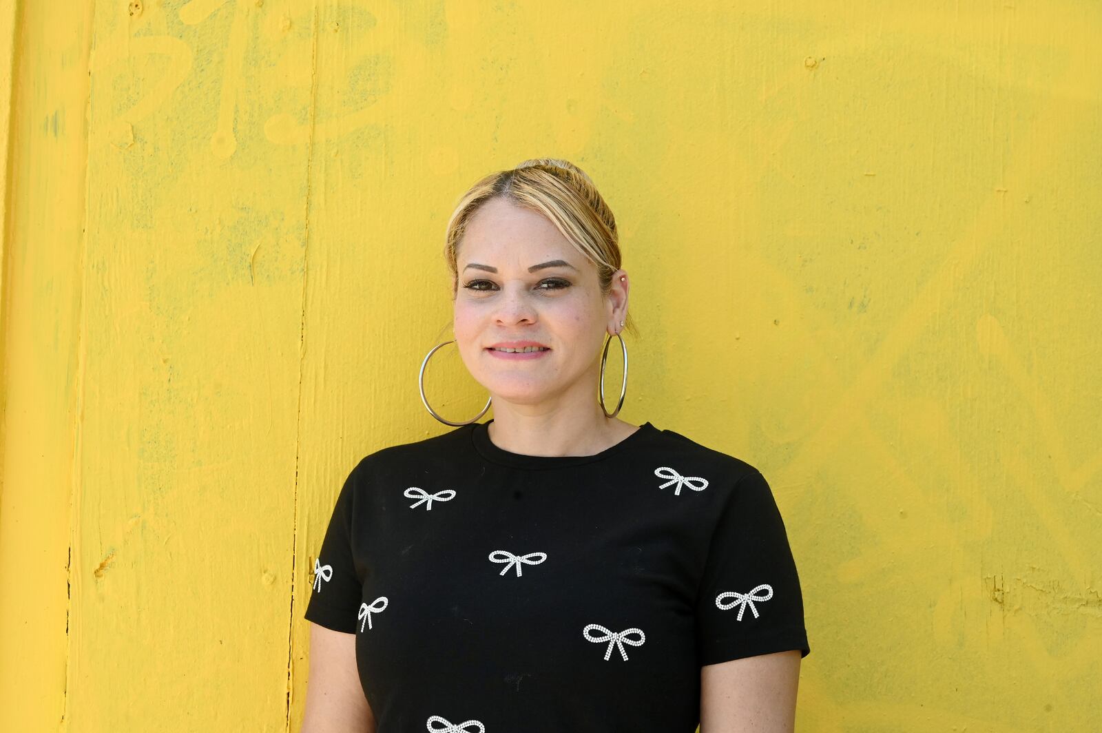 La Perla se llena de color con el inicio de la residencia de Bad Bunny ...