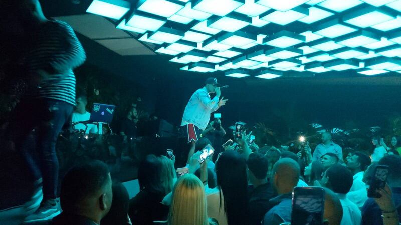 Así fue el mazacote de 'opening' del club Fifty Eight – El Calce