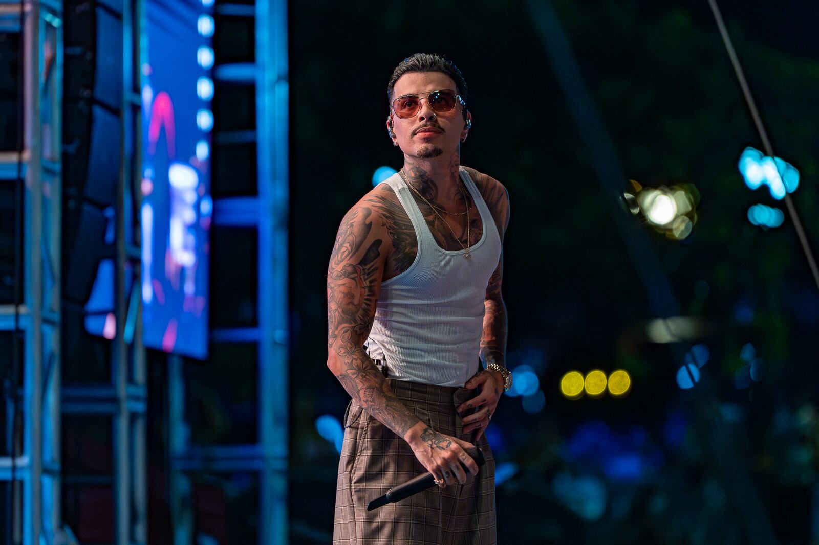 ¿De quién será el 2025? Rauw Alejandro vs. Bad Bunny – El Calce